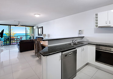 Mooloolaba Accommodation - Peninsular Beachfront Resort Mooloolaba ...